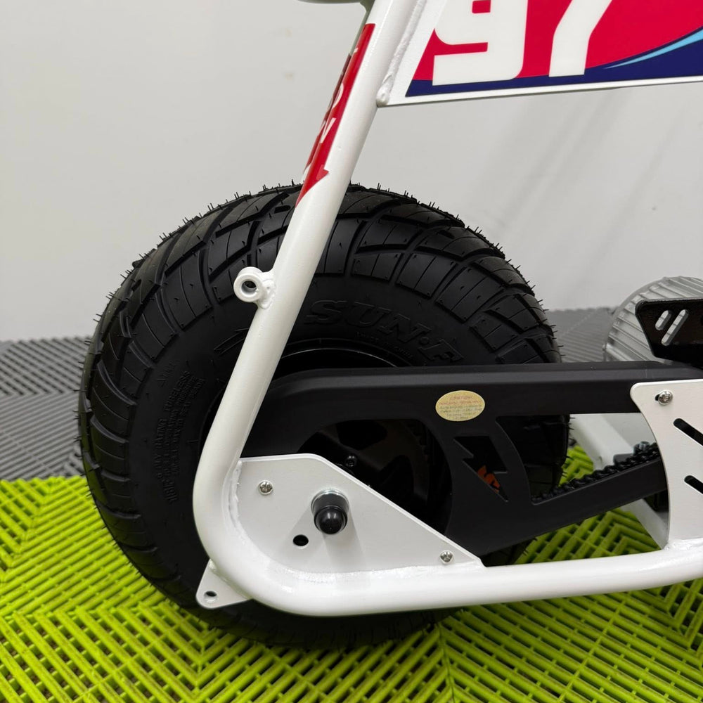 EBOX Dragster 2.0kW Electric Mini Bike — White | Garland Powersports